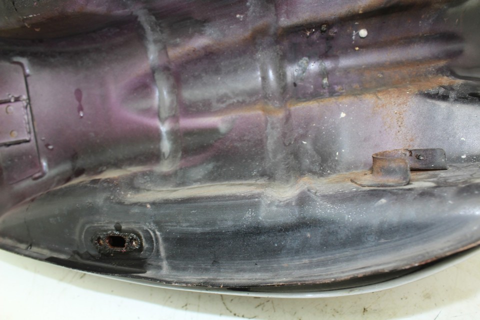 1982 KAWASAKI KZ750N KZ750 SPECTRE SHAFT GAS TANK FUEL PETROL RESERVOIR ...