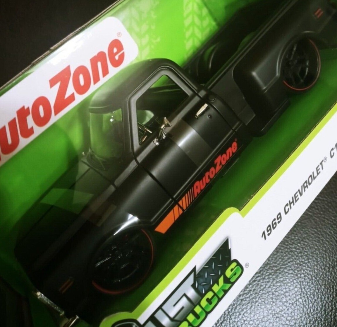 Jada Toys Just Trucks 1969 Chevrolet C10 Stepside Autozone Exclusive 1: ...