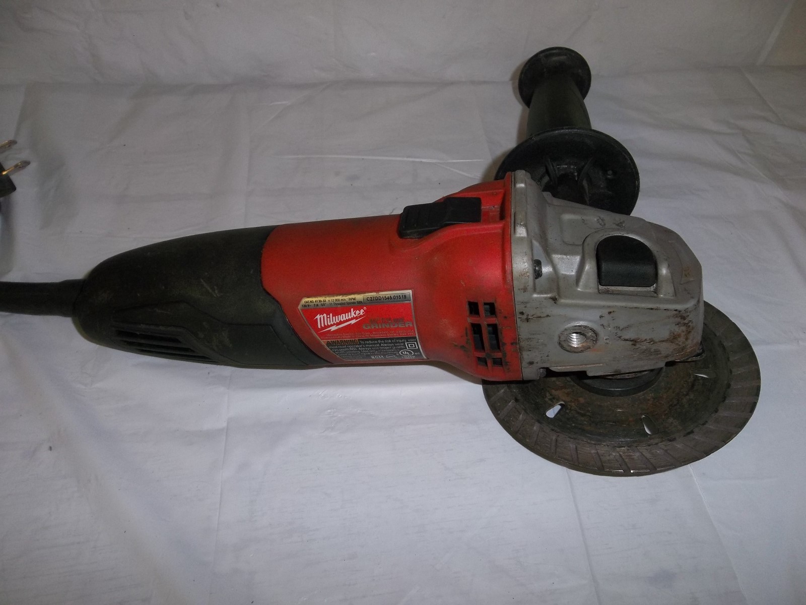 MILWAUKEE 6130-33 CORDED 4 1/2" SMALL ANGLE GRINDER SLIDING LOCK ON ...
