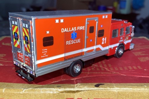 Kitbash 1/64 Code3 Greenligh Sutphen Heavy Rescue Dallas Fire Department 1 Of 1 | eBay