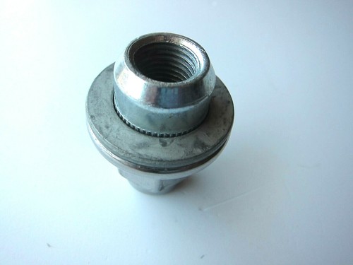 6 x Toyota Tundra Sequoia Factory OEM Polished Stainless Lug Nuts 90942 ...