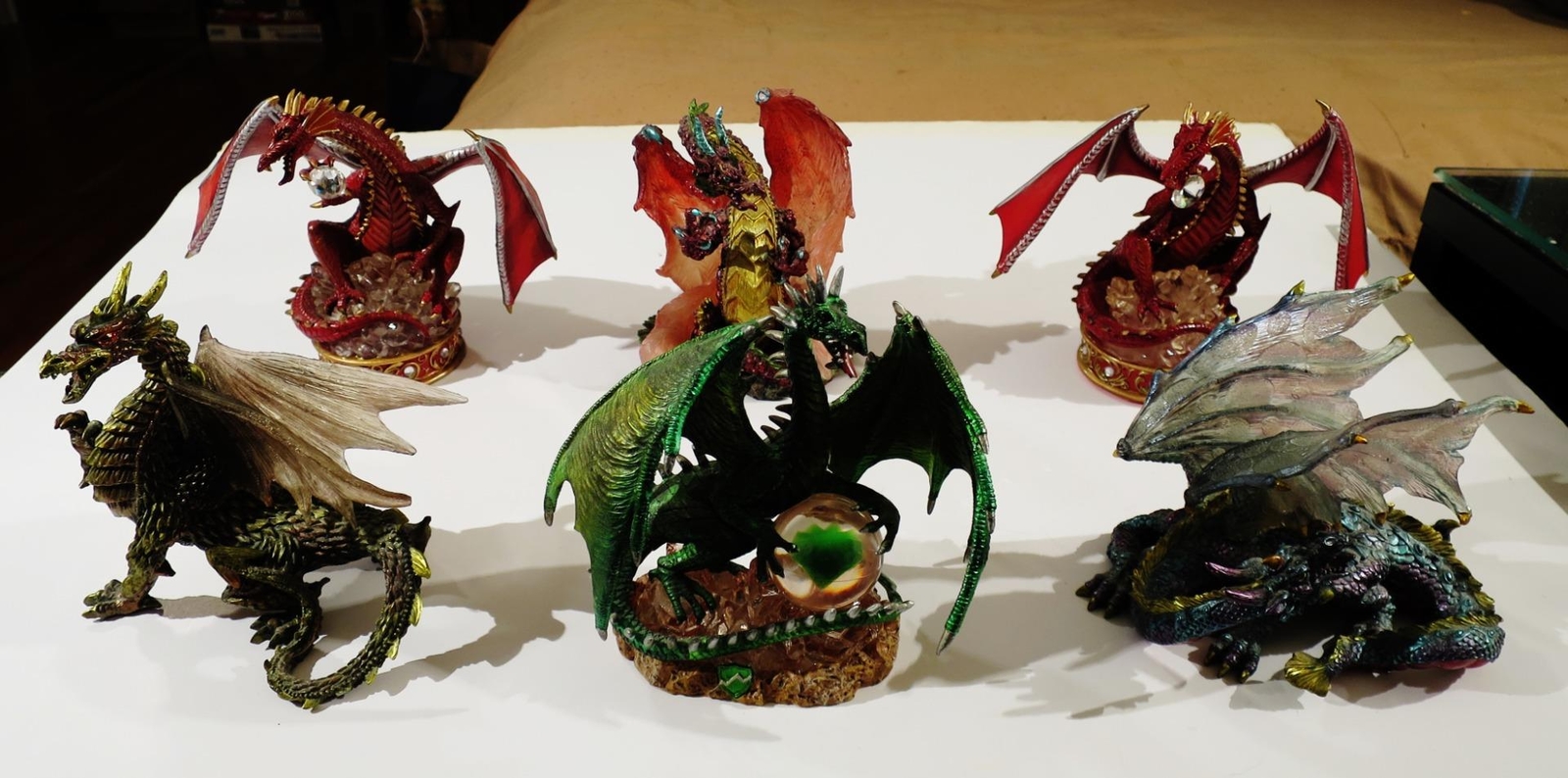 6 DRAGON FIGURINES FIGURES STATUES TREASURE DRAGONS COLLECTION FANTASY ...
