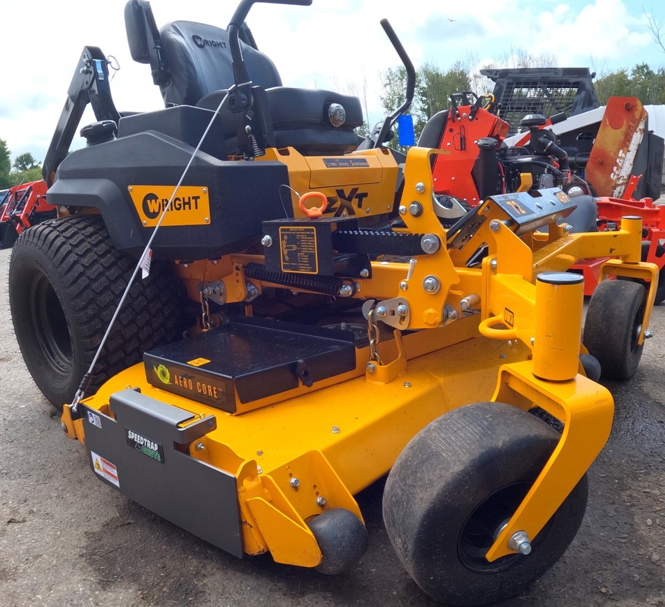 Speedtrap® Chute Blocker Wright™ ZXT™ 61" & 72" Mowers (90 second ...