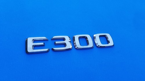 96 97 98 99 00 01 02 MERCEDES E300 REAR TRUNK LID EMBLEM LOGO BADGE ...