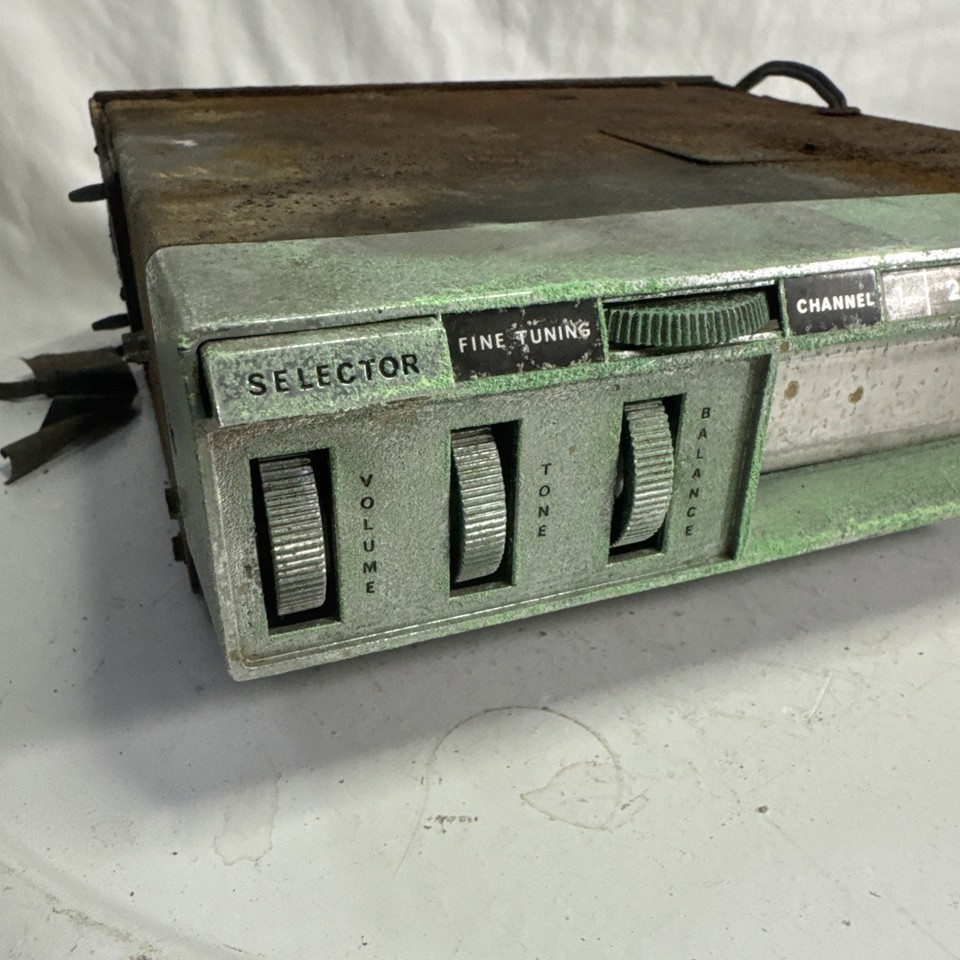 8 Track Tape Player Under Dash Car Radio TP-801 FM Multiplex Radio 1960 ...