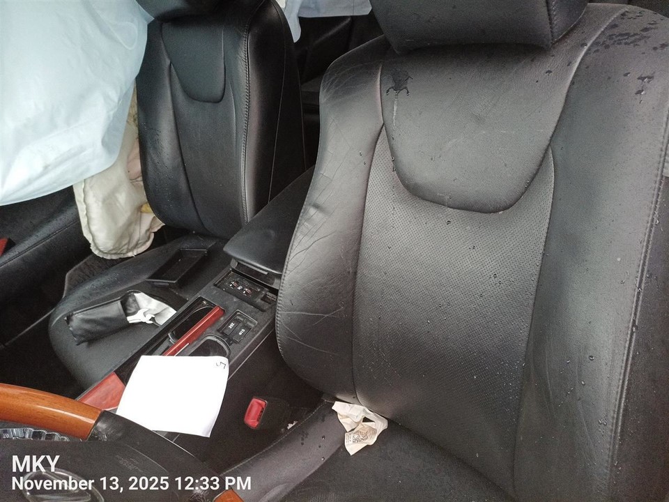 RIGHT FRONT PLASTIC INNER FENDER OEM 2010 LEXUS RX350 | eBay