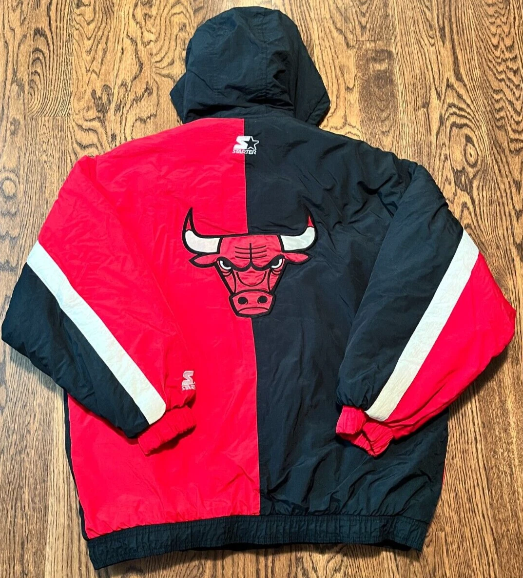 VINTAGE 90s STARTER CHICAGO BULLS NBA HALF ZIP JACKET SZ: S, 60% OFF