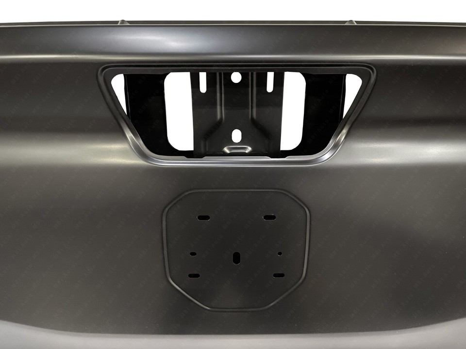 NEW Painted *PW7 - White* Rear Aluminum Tailgate Shell for 2019-2025 ...