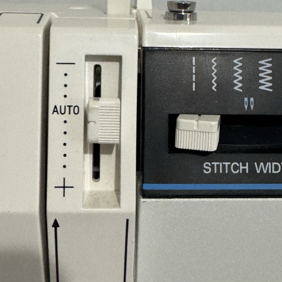 Singer Deluxe Free-Arm Sewing Machine 4562 90’s With Foot Pedal | eBay