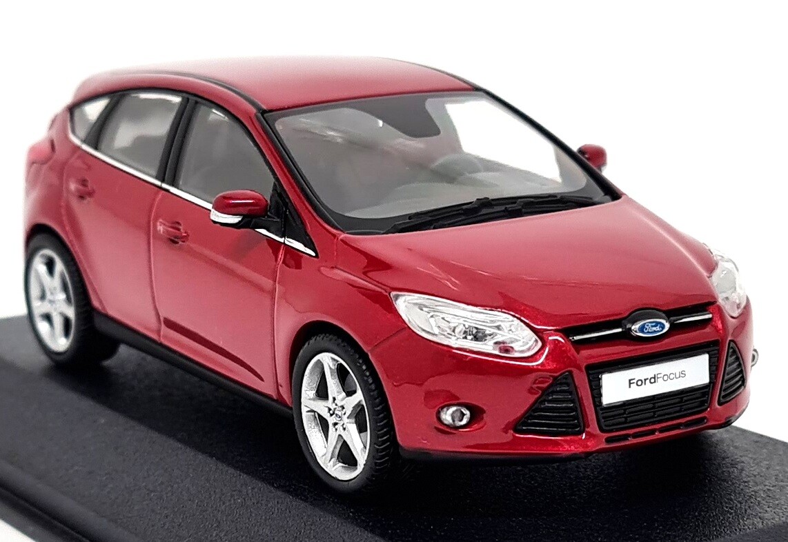 Minichamps 1/43 Ford Focus 5 Door Metallic Red Diecast Scale Model Car ...