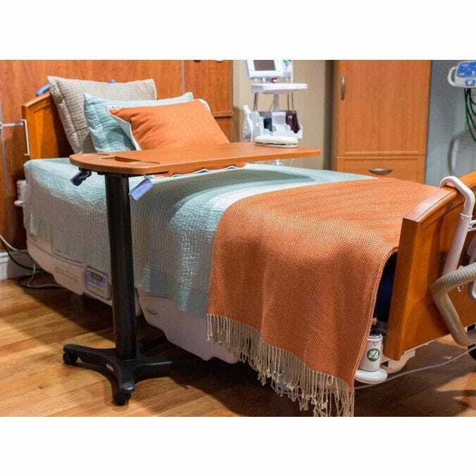 Hill-Rom CareAssist ES Hospital Bed w/ Hill-Rom P500 Therapy Hospital ...