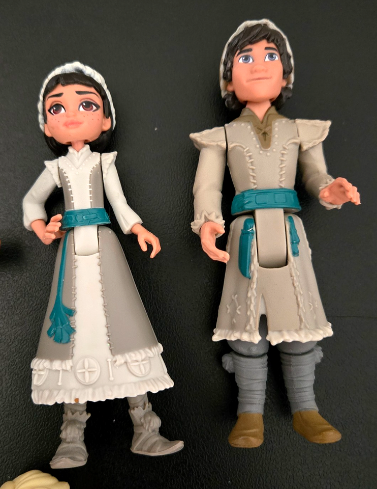 Disney Frozen Character Action Figures Lot Elsa Anna Sven Ryder Mattias ...