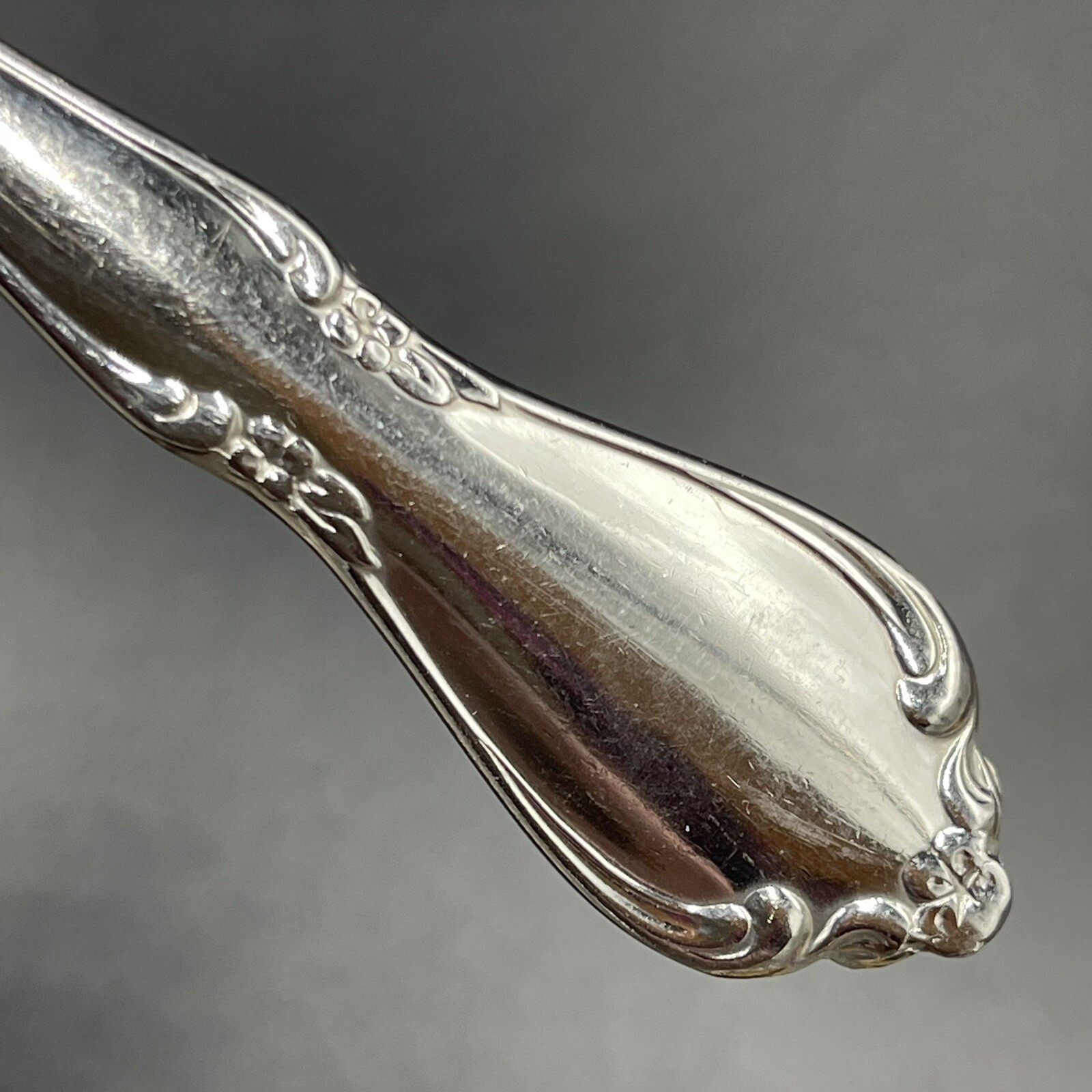 4 Oneida CHATEAU Oval Soup Spoons Glossy Stainless Flatware Oneidacraft ...