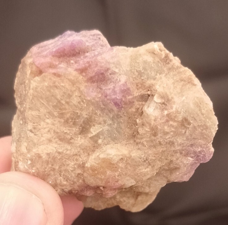 100% natural HACKMANITE with WINCHITE~color-changed 48g specimen 30*33*32 mm | eBay