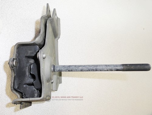 98-02 LS1 4L60E Camaro Firebird Torque Arm Bracket Bushing Inner/Outer ...