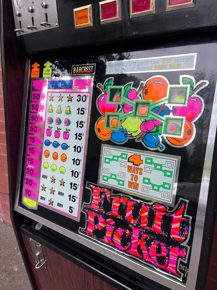 Vintage 1970s Barcrest of Manchester Fruit Picker Pub Slot Machine ...
