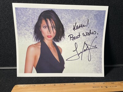 SIGNED! LEXA DOIG AUTOGRAPHED 8x10 Photo 2001 ANDROMEDA | eBay