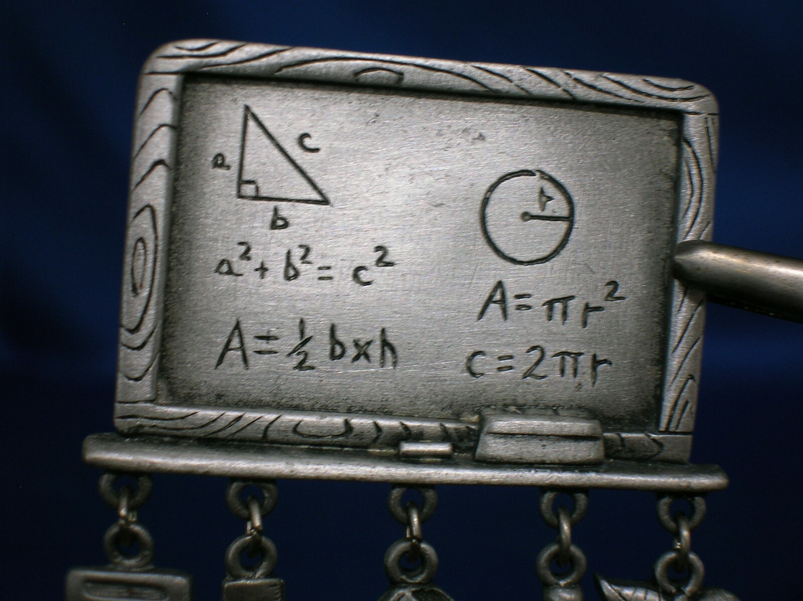 Vintage pin, blackboard with math calculation and fiv… - Gem