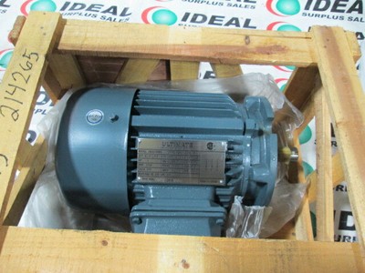 ULTIMATE 1HP AC Motor 575V 143TC Frame 143TC 3HP TEFC - NEW IN BOX | eBay
