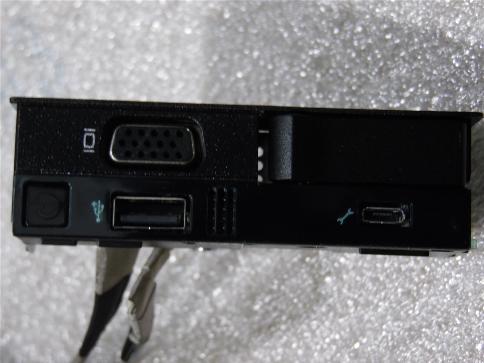 DELL EMC POWEREDGE R750 RIGHT RACK EAR LATCH WITH CABLES VGA YK9FV ...