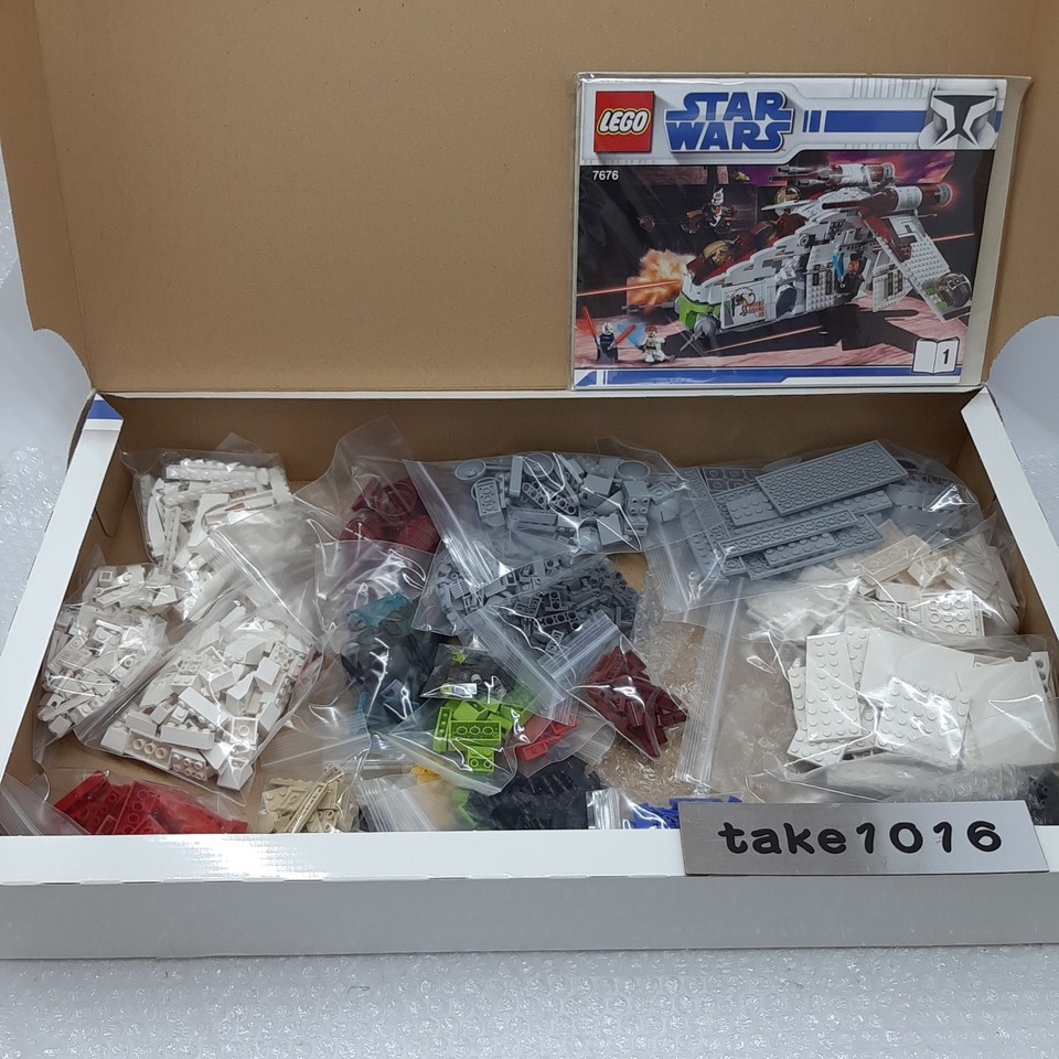 LEGO 7676 In 2008 Republic Attack Gunship Star Wars Clone Wars Set ...