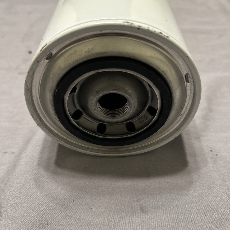 NEW FLEETGUARD SPIN ON FUEL FILTER FF172 | eBay