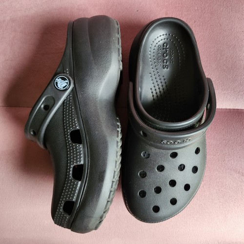 Crocs Classic Platform Women's Clogs - Black, US 5 - Used Once | eBay