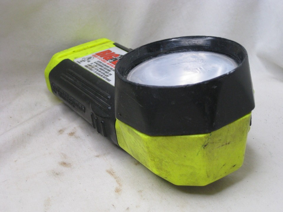 as-is not tested BIG ED 4C SERIES 3700 PELICAN Flash Light flashlight ...
