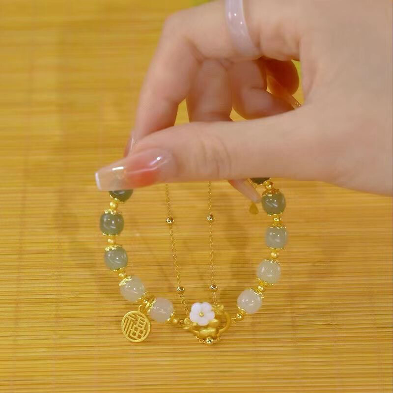 Simple Imitation Jade Fashion Jewelry Rabbit Flower Lucky Bracelet ...