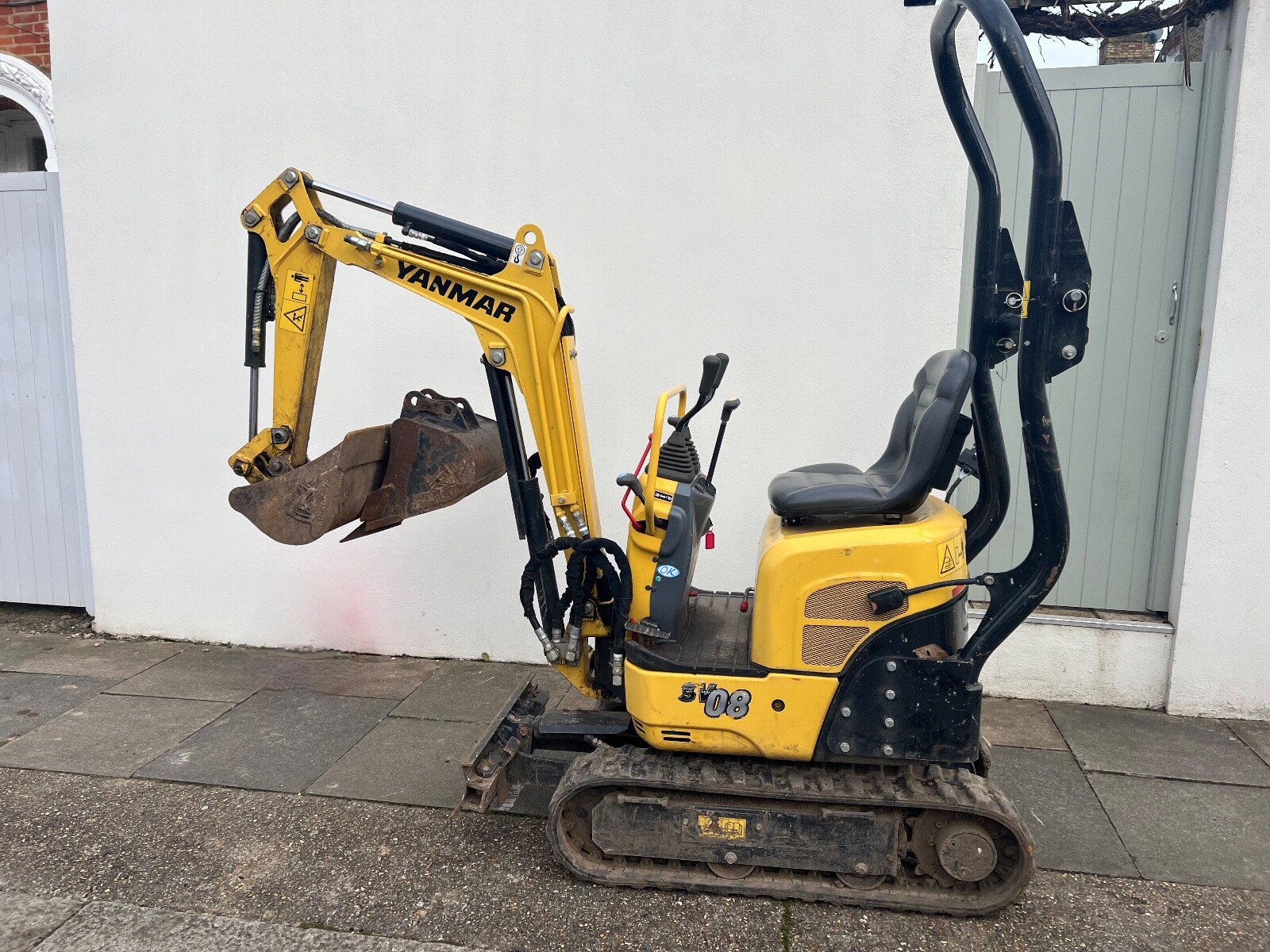 YANMAR SV08 MICRO DIGGER - YEAR 2020- Low 500 Hours - £9,000 PLUS VAT ...