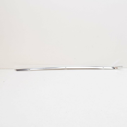 MERCEDES-BENZ SL R107 WINDSCREEN LEFT DRIP MOULDING A1076980901 NO DUTY ...