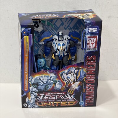 3 Transformers Legacy United Star Raider Thundertron , Nightstrike ...