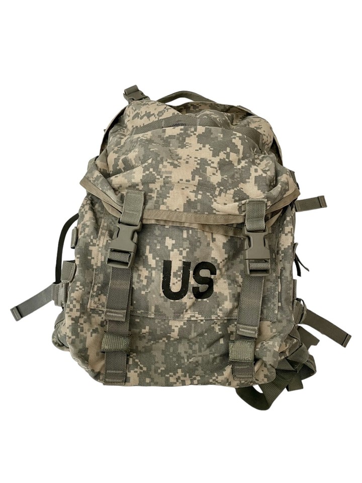 USGI Authentic 16 PC Rifleman Set Kit MOLLE System ACU Complete Set w ...