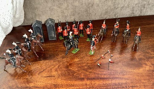 Britians Metal Models Lot- Soldiers, Calvary - (20 Pieces + Parts) | eBay