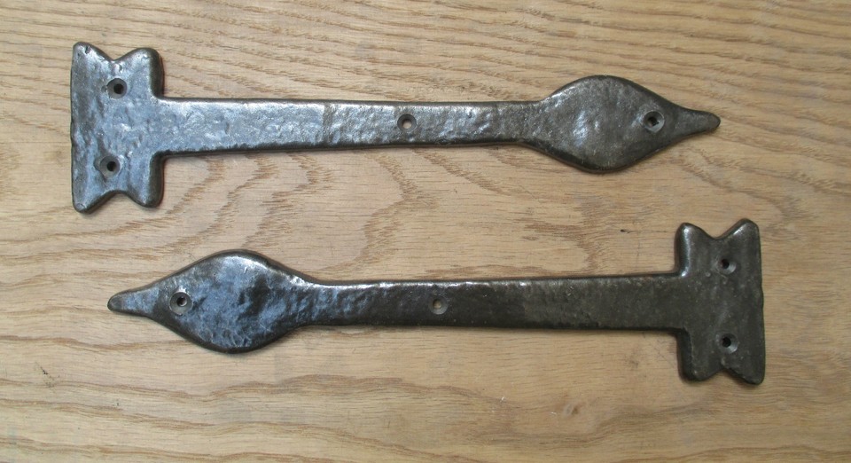 pair of OLD VINTAGE STYLE TUDOR CAST IRON DUMMY HINGE FALSE HINGE ...
