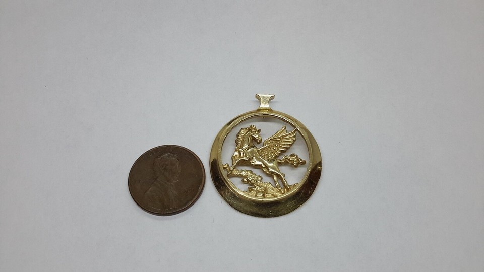 Vintage 14k yellow gold Pegasus Horse pendant medallion | eBay
