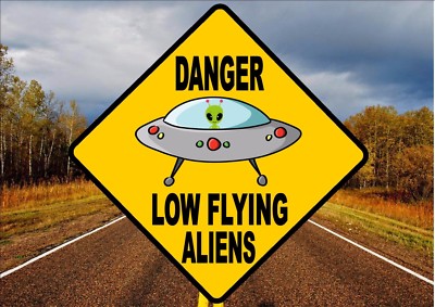 Road Sign Funny Novelty Road Sign Street Sign Aliens Road Sign Alien ...