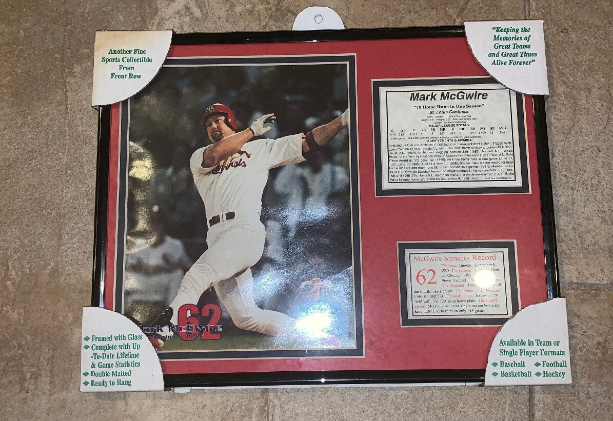 St. Louis Cardinal Mark McGwire Hits 62 Home Runs & Commemorative Photo ...