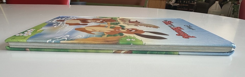 1993 Disney Classic Series The Fox and the Hound Mouse Works Book ...