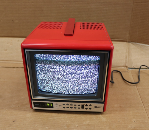 VTG 80s Zenith E0920D 9" Portable CRT TV Red Retro Gaming Cube 1987 ...