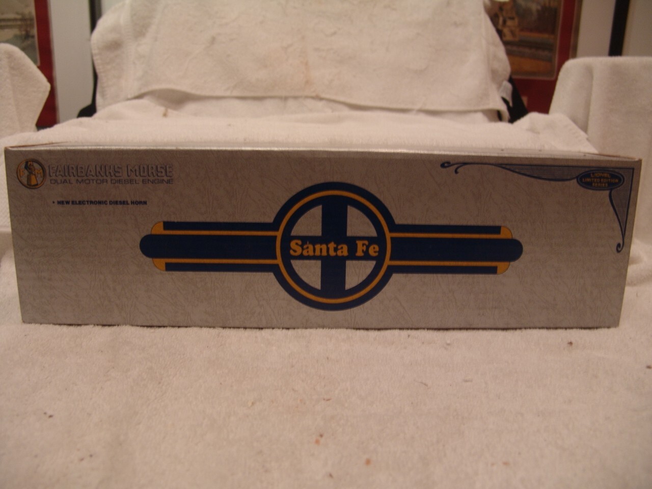 LIONEL SANTA FE FM TRAINMASTER 6-8157 LNIB2 | eBay