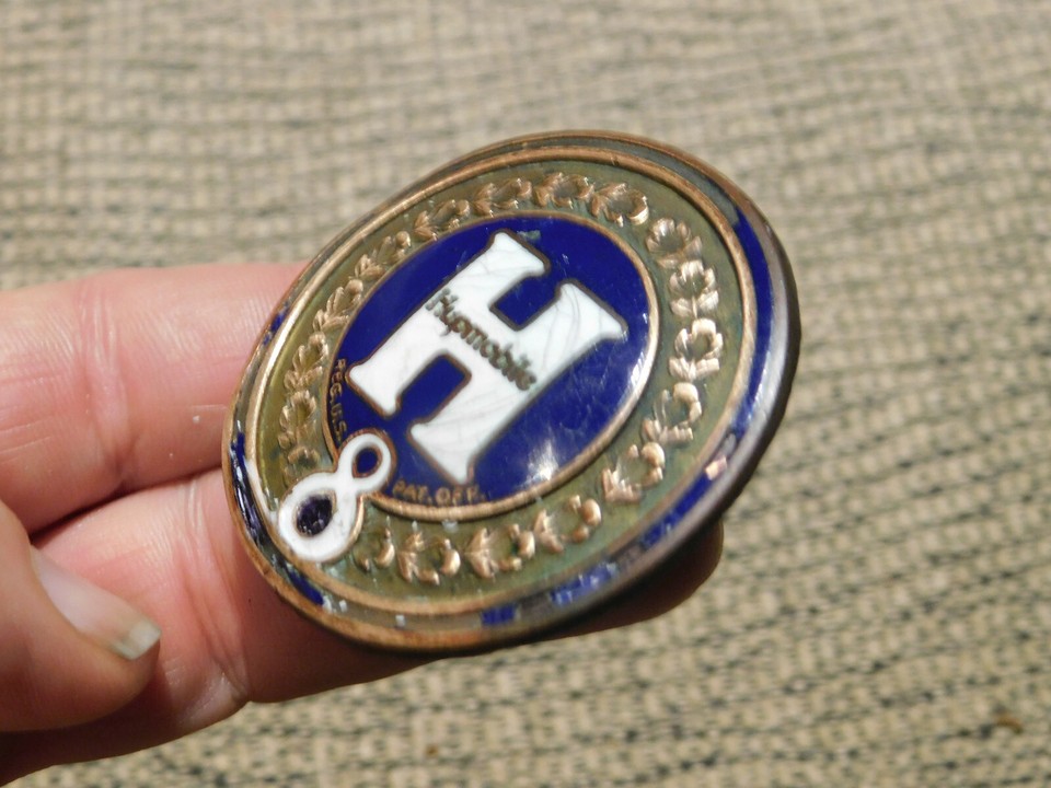 1925-1928 Hupmobile 8 Radiator Emblem Badge 2" Enamel | eBay