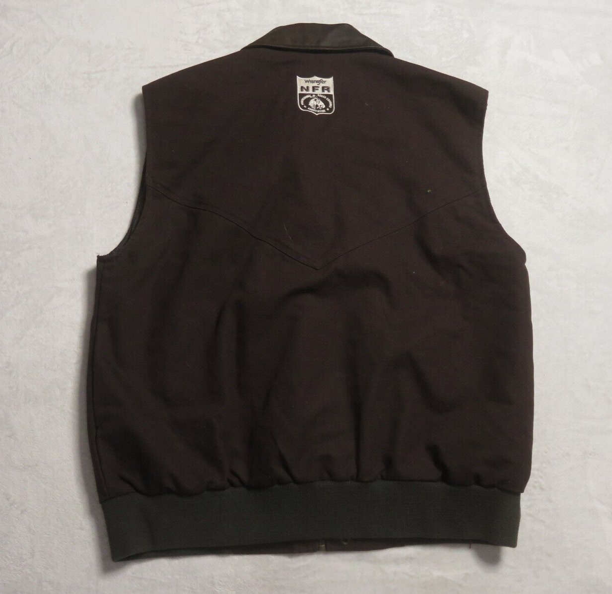 Wrangler 2014 NFR Las Vegas Rodeo Vest Size XL Men Pro Rodeo Gear Brown ...