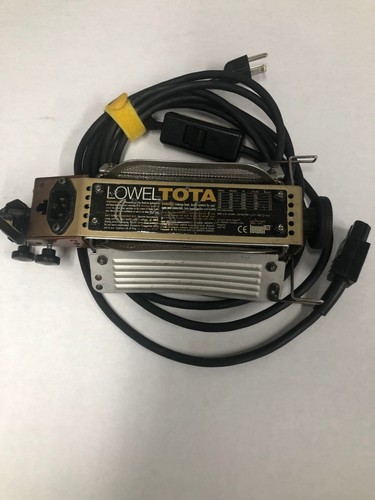 Lowel Tota Light Tungsten Flood Light | eBay