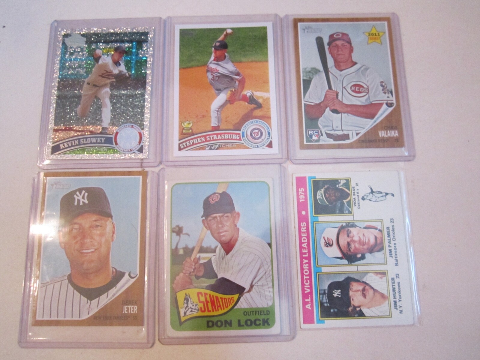 LOT OF 26 COLLECTIBLE BASEBALL CARDS ALL MINT CLOSEOUT SALE IN SLEEVES ...