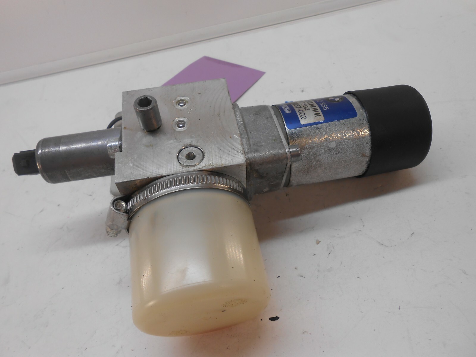2006-08 BMW E66 ,750LI Trunk Lid Hydraulic Pump 7202865 TK0082 | eBay