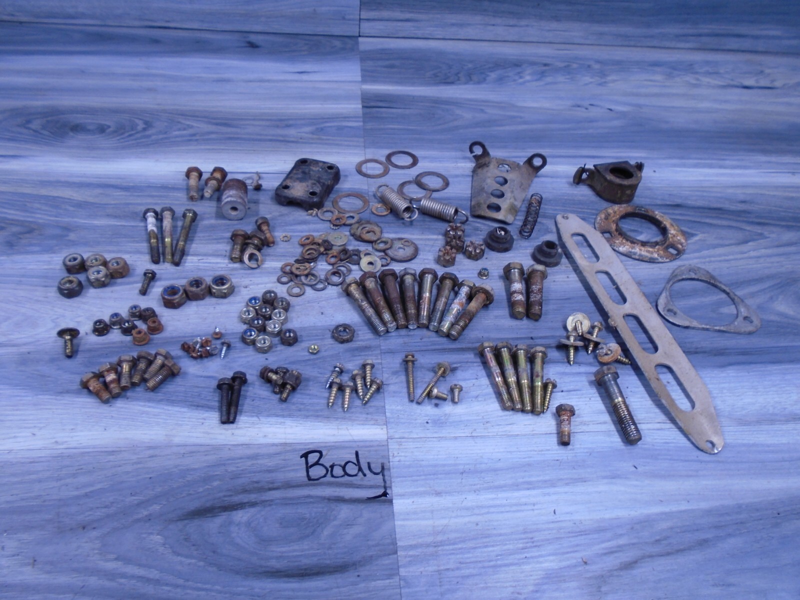 95 1995 Skidoo 670 Summit Rave Snowmobile Body Hardware Bolts Nuts ...