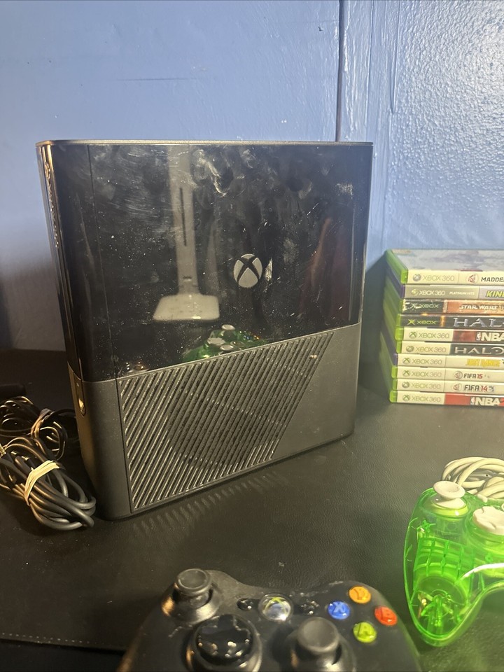 Microsoft Xbox 360 E 4GB Model 1538 Console Black w/ 11 GAMES 1 ...