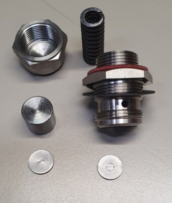 NORTON COMMANDO DOMINATOR STAINLESS STEEL OIL PRESSURE RELEASE VALVE 06 ...