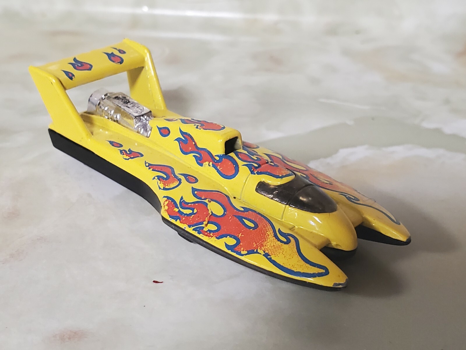 Hot Wheels 1995 Flamethrower Series Yellow w/ Flames Hydroplane #385 2 ...